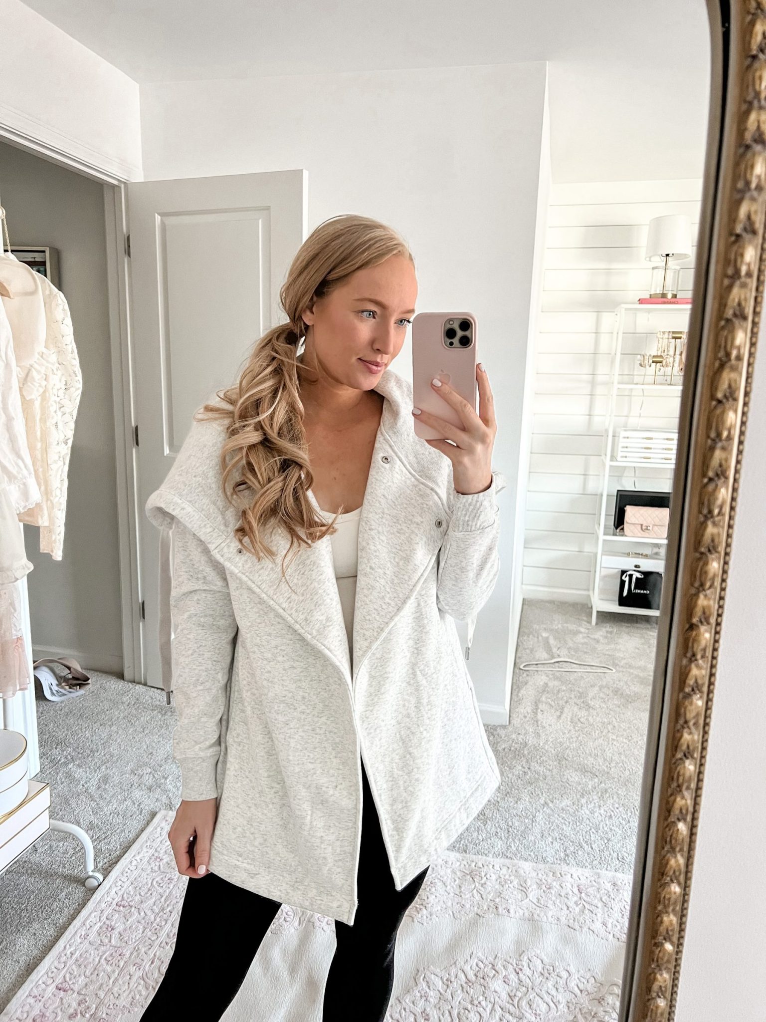 Weekly Chic Vol 4 - Strawberry Chic