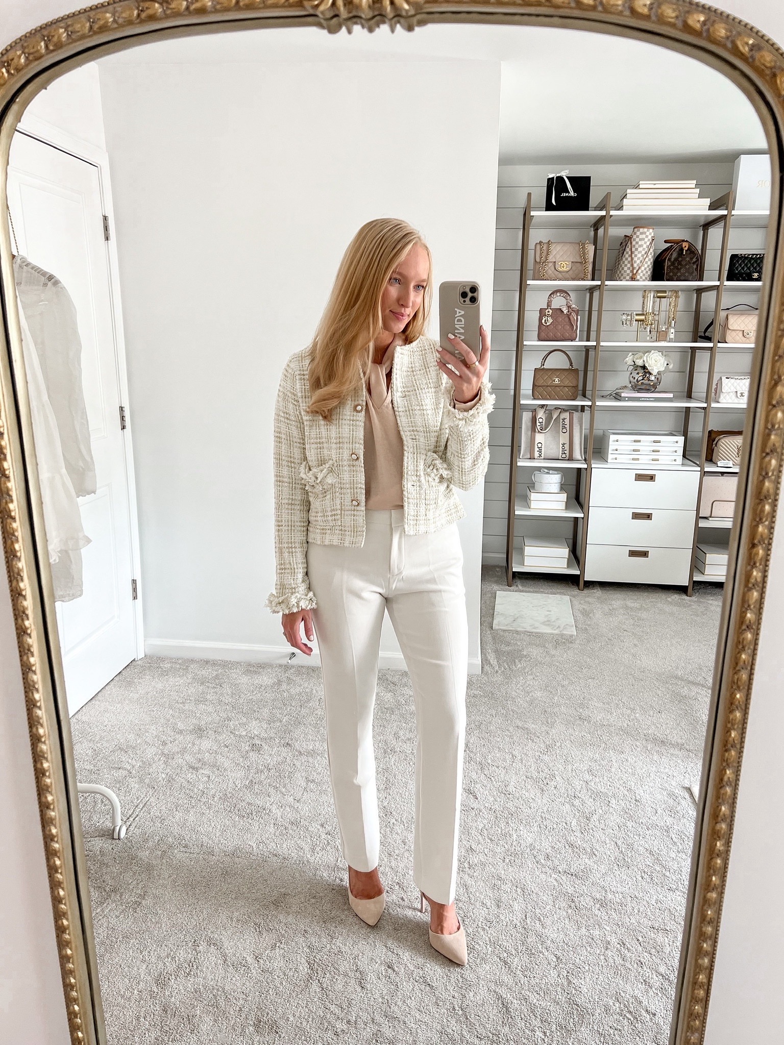 15+ White Winter Outfits - Strawberry Chic